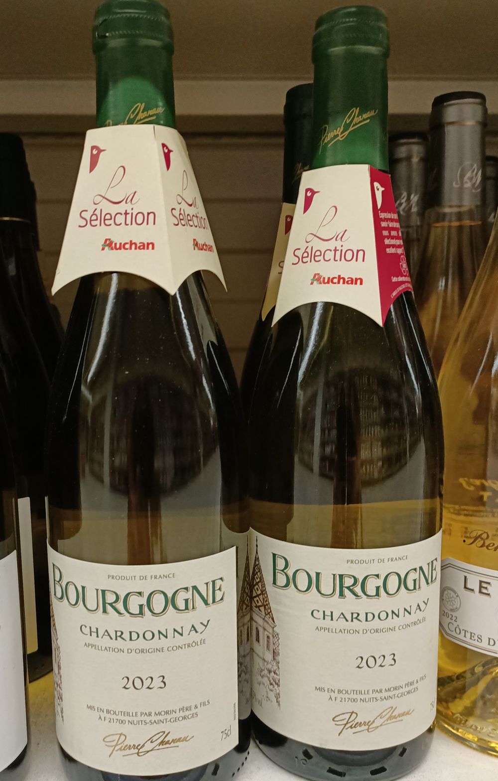 What is Chardonnay wine and how is it made? - Sure wine not