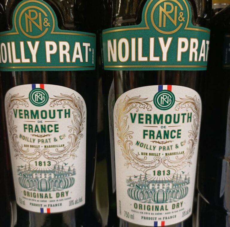 Dirty vs dry Martini: What’s the difference? - Sure wine not
